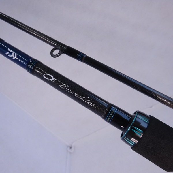 20エメラルダスAIR-AGS 83M・R | イシグロ公式オンラインショップ